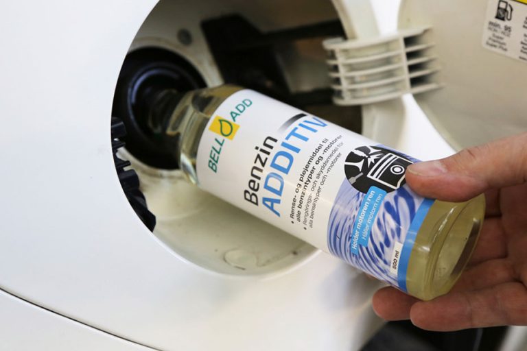 Derfor bør alle bilister bruge additiver - Bell Add